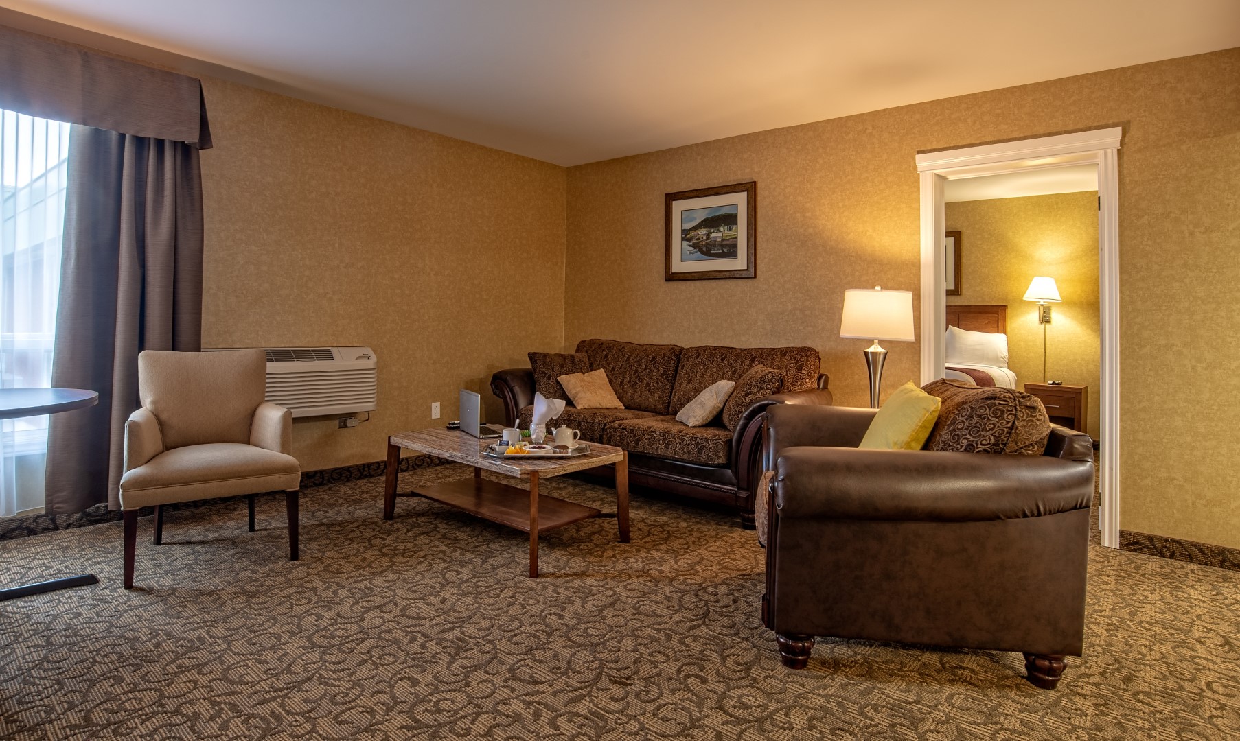 Kitchenette Suite | Marystown Hotel